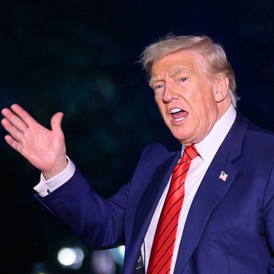 Trump Turned ‘Lewinsky Room’ Into Oval Office Gift Shop