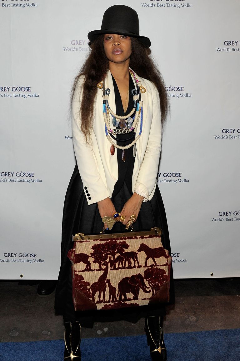 The Erykah Badu Look Book