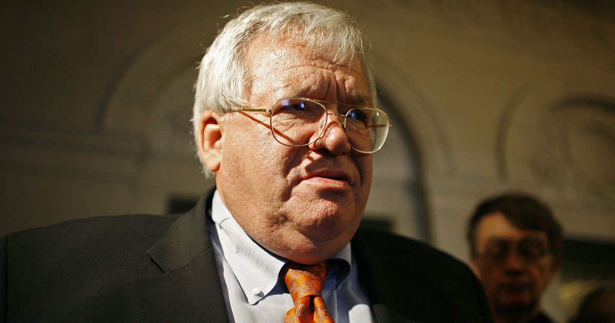 Dennis Hastert Pleads Not Guilty to Federal Charges