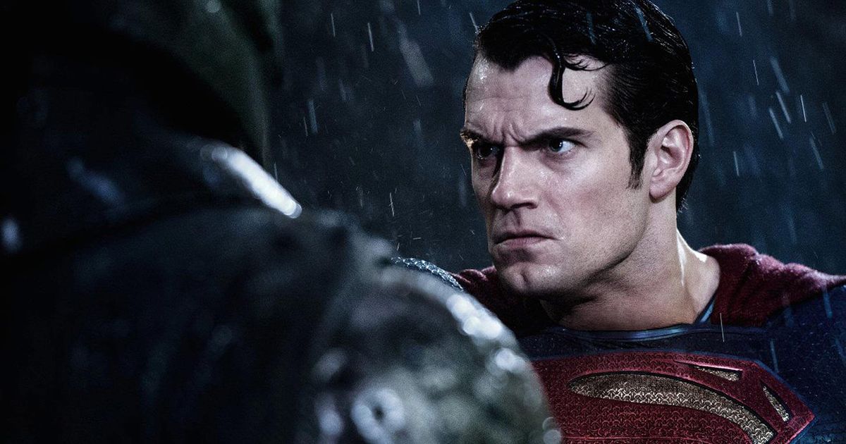 The Overstuffed Batman v Superman: Dawn of Justice Builds a World, But ...