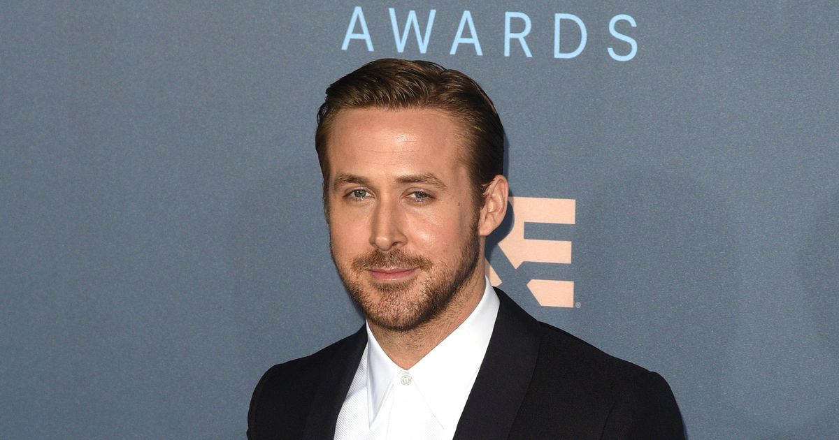 Ryan Gosling 'Besieged' by Photo Requests at Awards Show