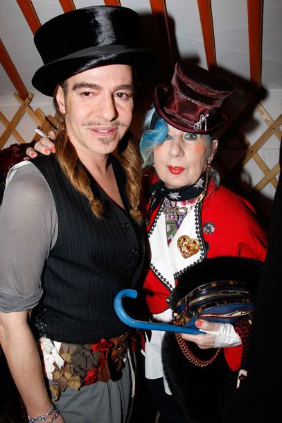 Slideshow: A Tribute to Anna Piaggi’s Inimitable Style