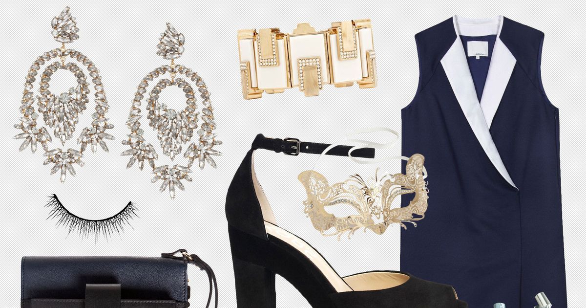 Outfit of the Week: Ball-Drop Babe