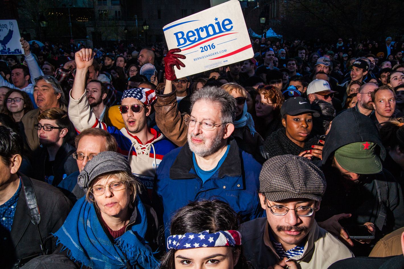 Stormtroopers and Teens: Scenes From the Bernie Sanders Rally in ...