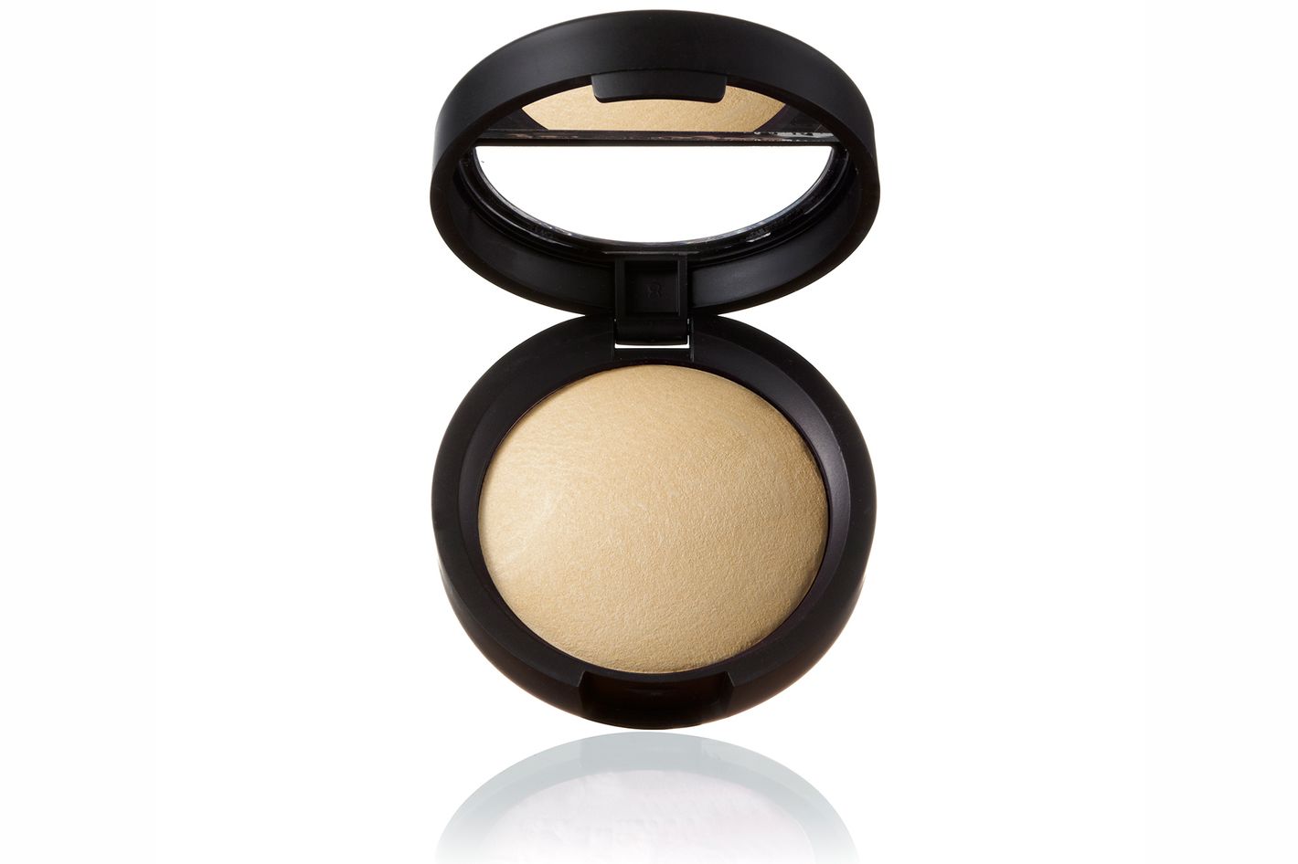 4 Luminizers Under $40 to Give You the J.Lo Glow