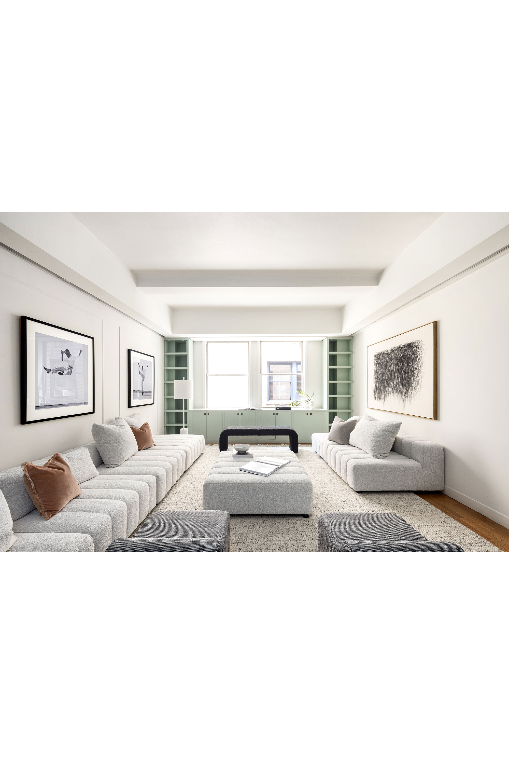 After Three Price Cuts, Joan Didion’s Co-op Finds a Buyer