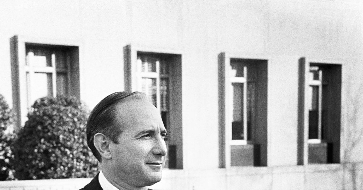 Highlights From the Senate Burn Book: Dirty Money, Blackmail, and JFK ...