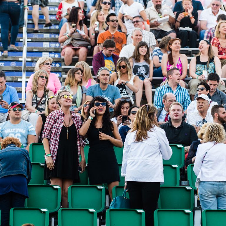 Dolly Parton’s New York Fans Dress Exactly Like Her