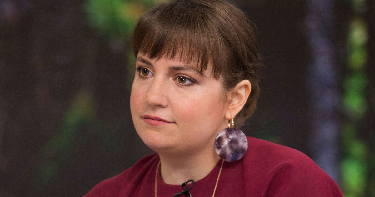 Lena Dunham Apologizes for Defending ‘Girls’ Writer