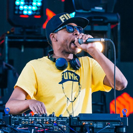 The 10 Best Comedy Podcasts of 2017