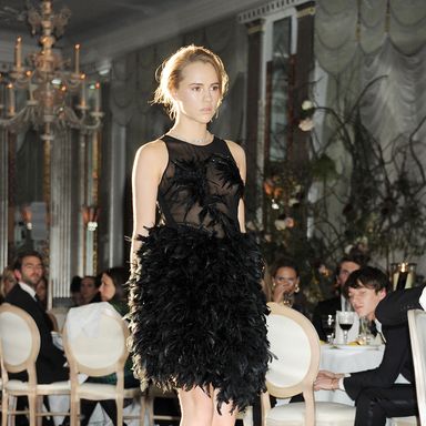 A Primer on Suki Waterhouse, Model and It Girl