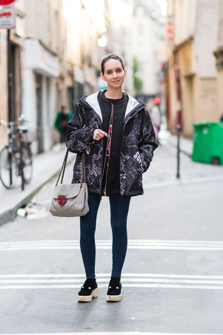 Paris Street Style: Sneakers and Sleek Minimalism