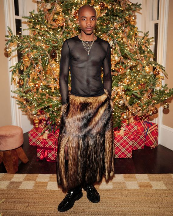 What Manny Jacinto and Alia Shawkat Wore This Week