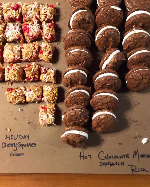 How to Host a Cookie-Decorating Party for Grown-ups | The Strategist