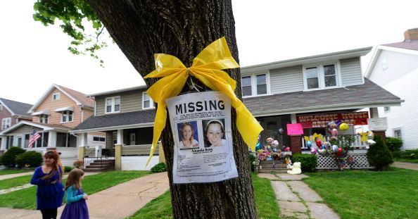 Neighbors Say Cleveland Police Ignored Calls About Kidnap Suspect’s House
