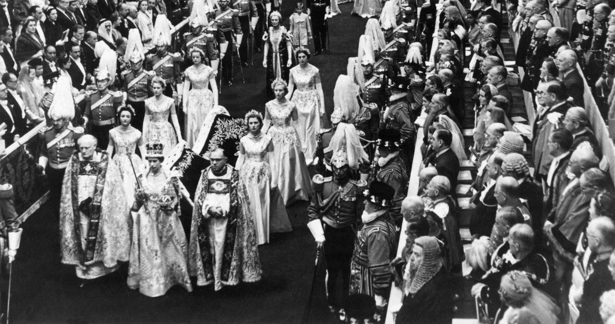 King Charles III Coronation Chair, Anointing Screen: Photos