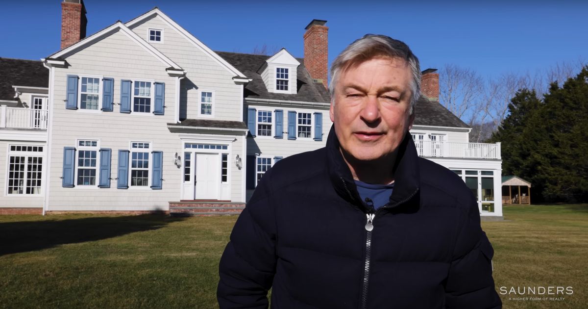 Brokers on Why Alec Baldwin’s Hamptons House Is Not Selling