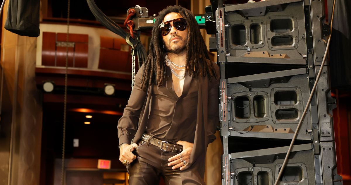 Lenny Kravitz Wears Leather Pants to the Gym