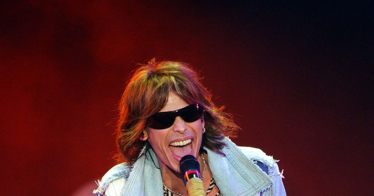 Steven Tyler Says Aerosmith Is Out of the Saddle and Planning a 2017 ...