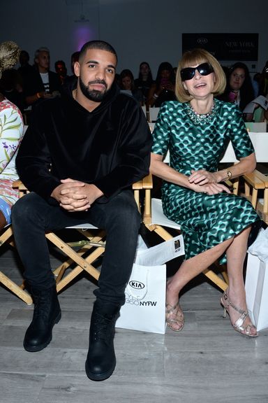 46 Photos of Drake’s Best Style