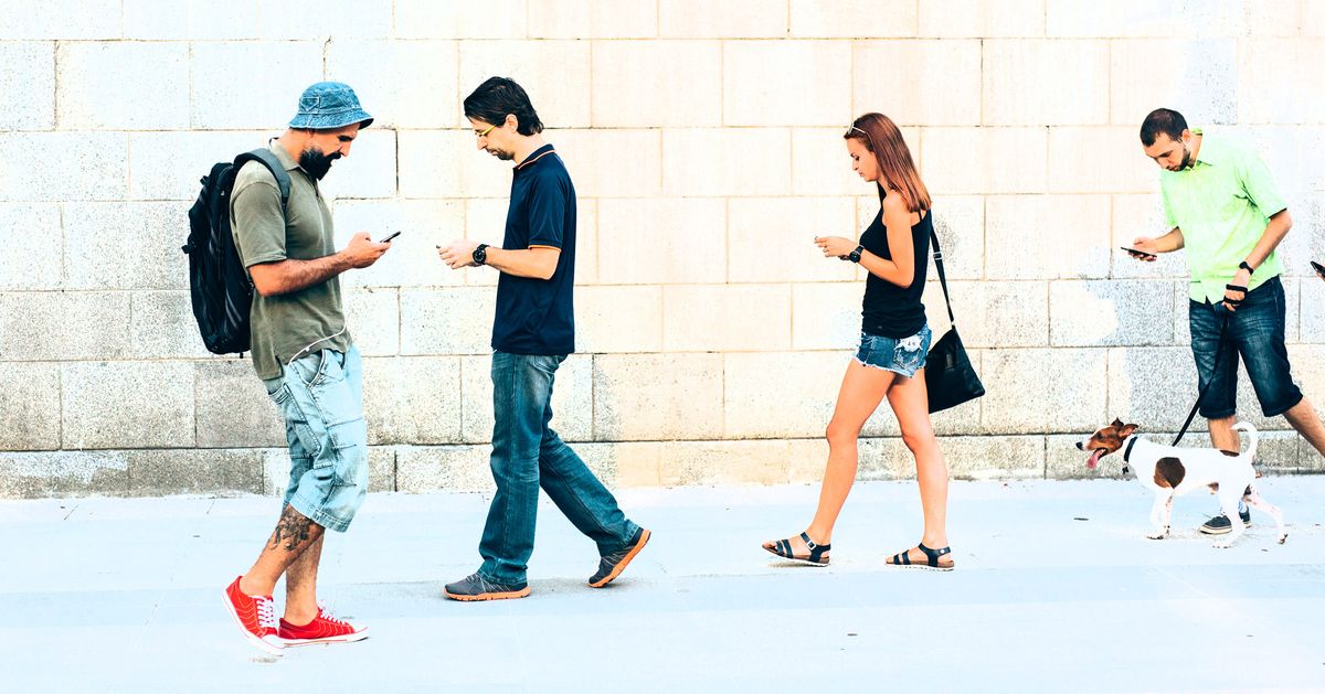 You’re Not As Good at Texting While Walking As You Think