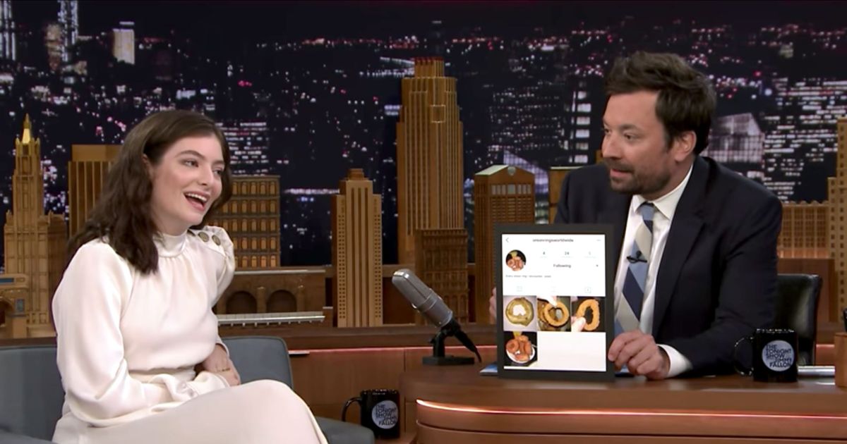 Lorde Admits She Was Reviewing Onion Rings on Instagram