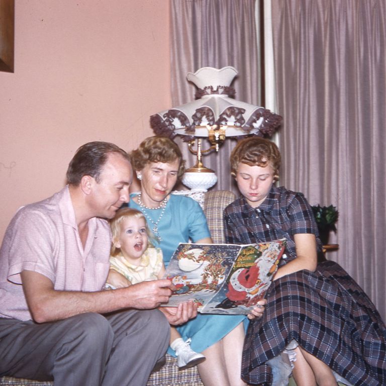 Funny Old Christmas Photos From the Anonymous Project
