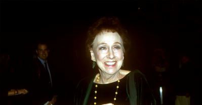 All in the Family’s Jean Stapleton Dies at 90