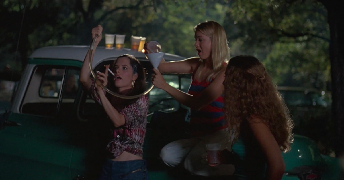 17 Stars Who Started As Extras