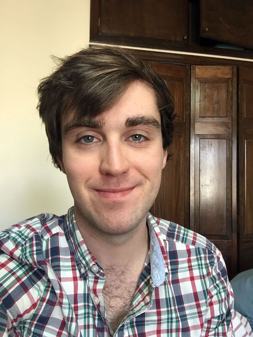 Brave Man Survives the Diets, Spanx, and Spray Tans of Red-Carpet Prep