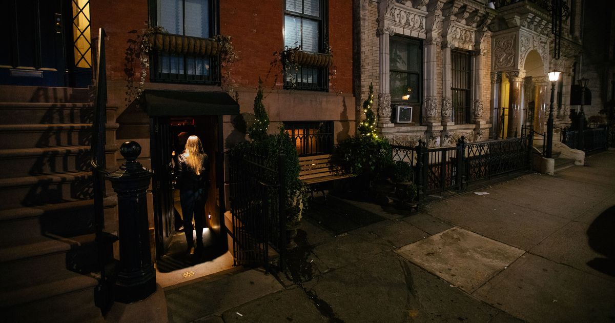 Restaurant Review: 4 Charles Prime Rib in New York