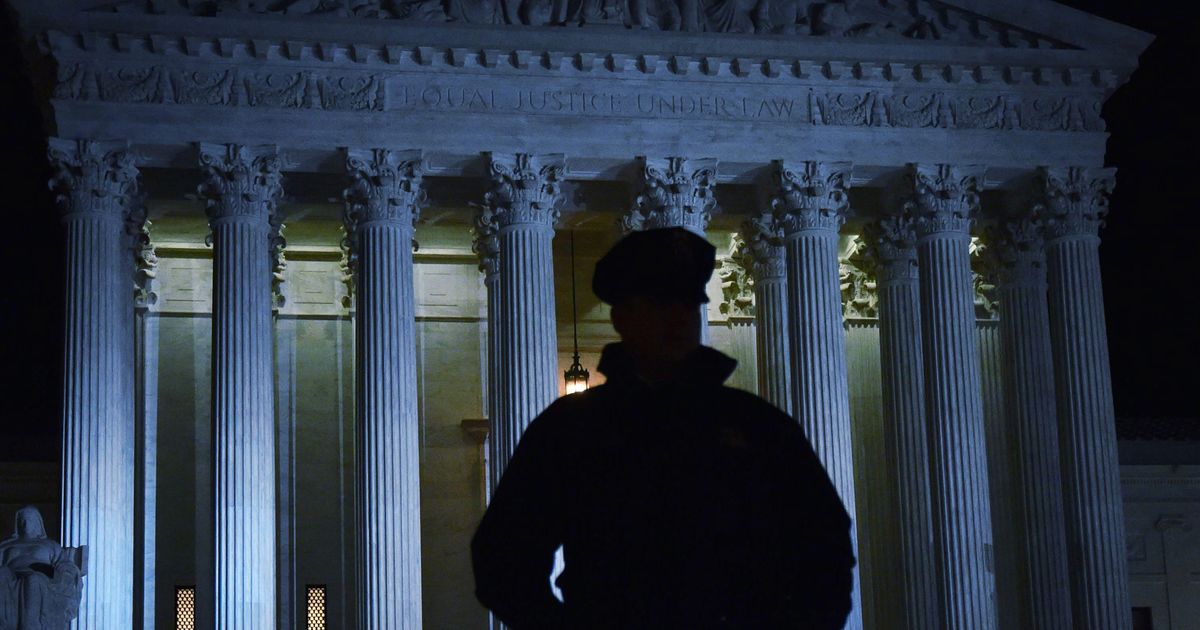 Judges’ Late Travel-Ban Dissent May Preview SCOTUS Approach