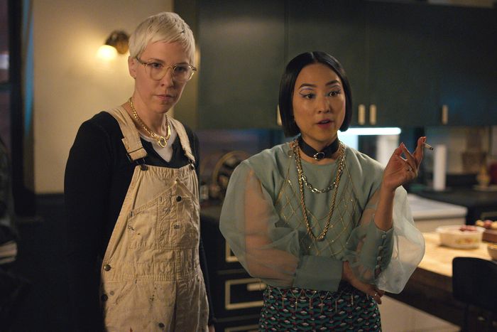 Interview With Rebecca Henderson, Lizzie on Russian Doll