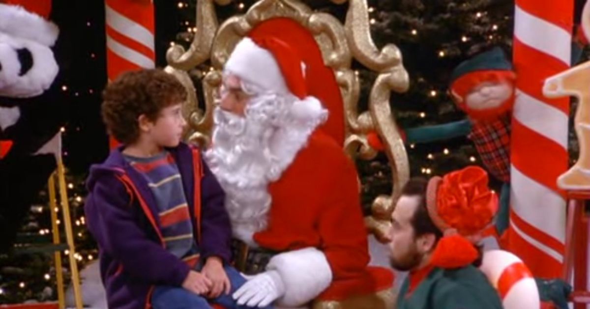 Mall Santa Gets in Trouble for Hillary Comment