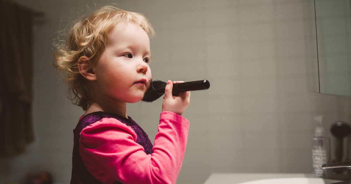 Smelly Belly Makeup Monday | Saubhaya Makeup