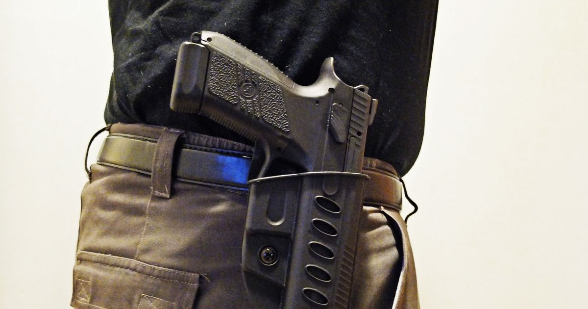 Texas Restaurant Offers Massive Discount to Customers Carrying Guns