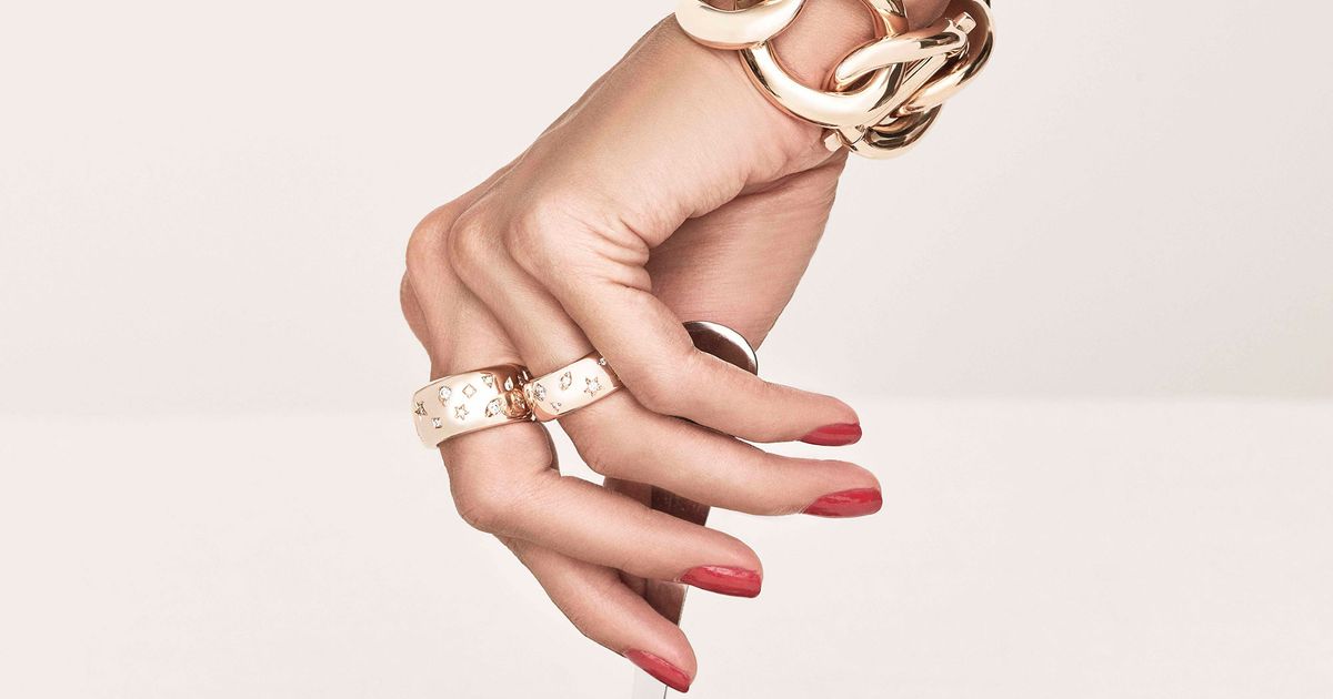 Pomellato Releases Iconica Collection For 50-Year Milestone