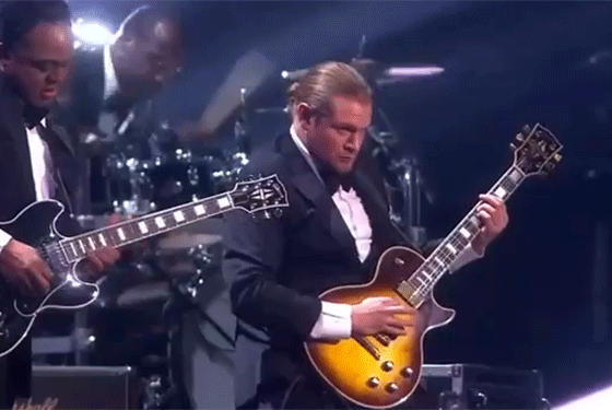 See GIFs of Justin Timberlake’s Super-Enthusiastic Band, the Tennessee Kids