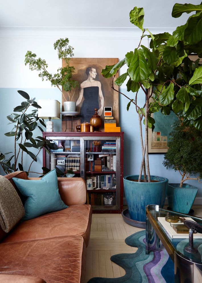 Tour a Washington Heights One-bedroom With a Palisades View