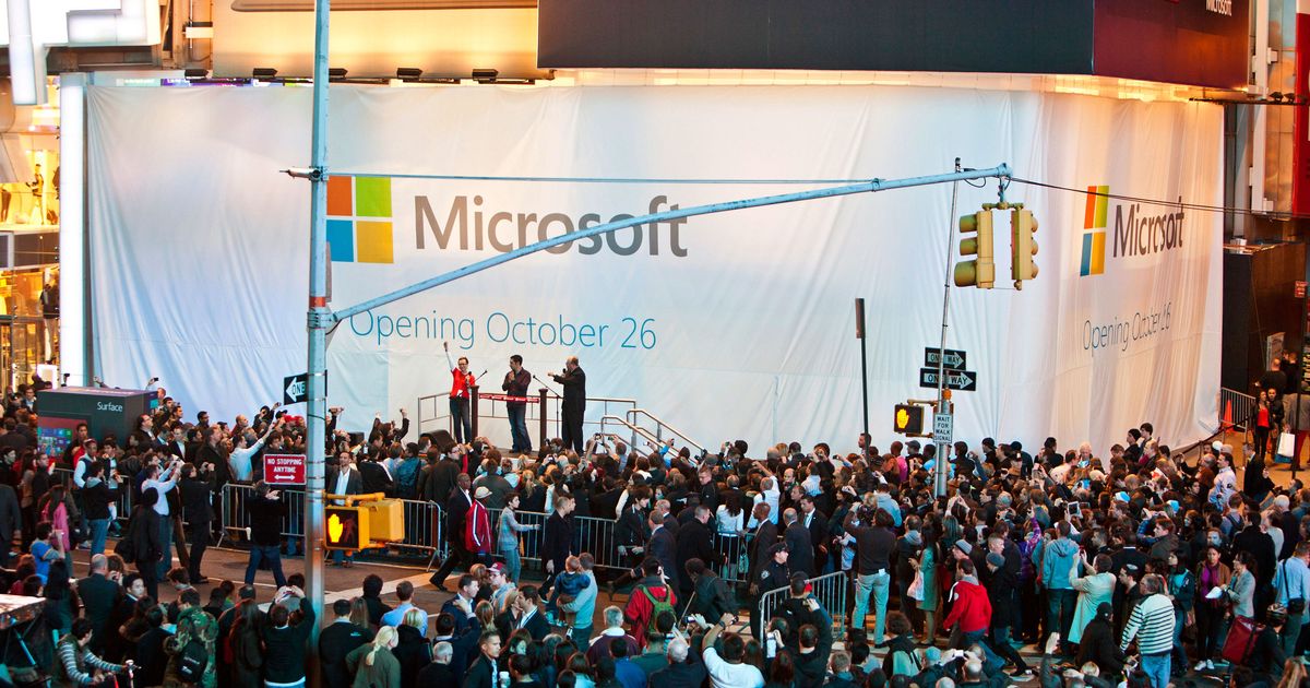 In Confusing Turn of Events, Microsoft Appears to Be Cool Again