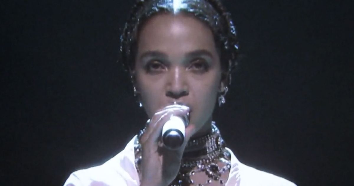 FKA Twigs Gave a Seriously Mesmerizing Performance on Fallon Last Night