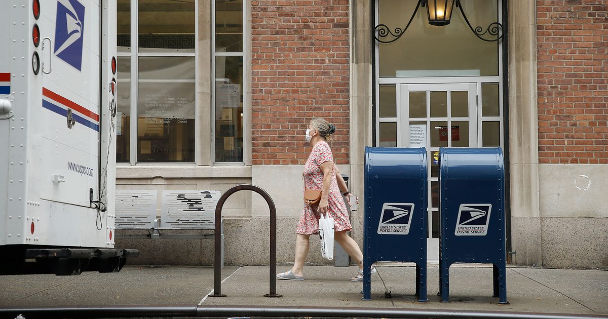 Pelosi Recalls Congress to Attempt to Undo USPS Damage