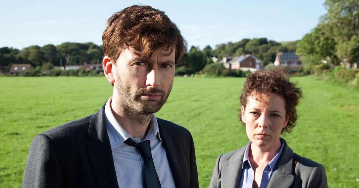 Anna Gunn and Jacki Weaver Are on Board Fox’s New Version of Broadchurch