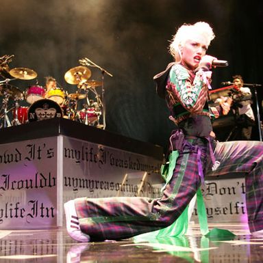 Slideshow: Gwen Stefani’s Best No Doubt Fashion Moments