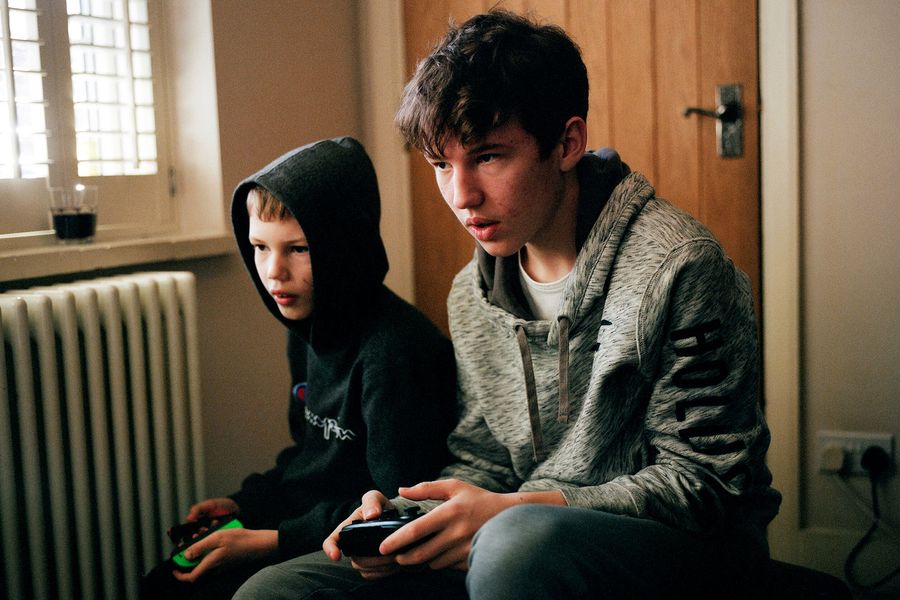 Portraits of an Isolated Family