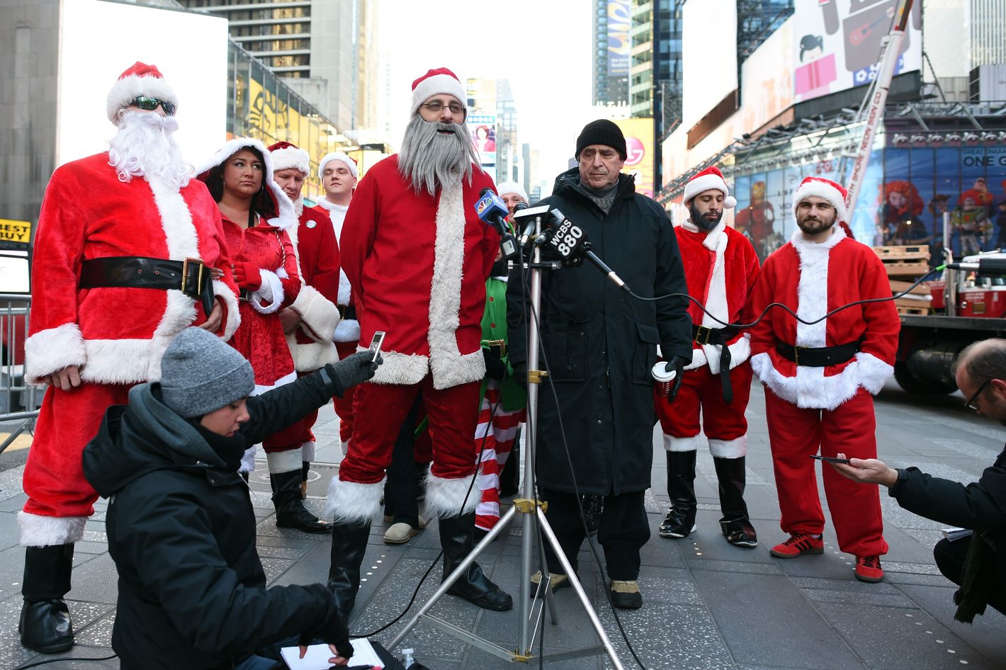 We Spent 9 Hours at SantaCon So You Didn’t Have To