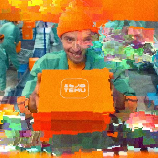 Billboard Gives Jewish Drivers Terrible Advice