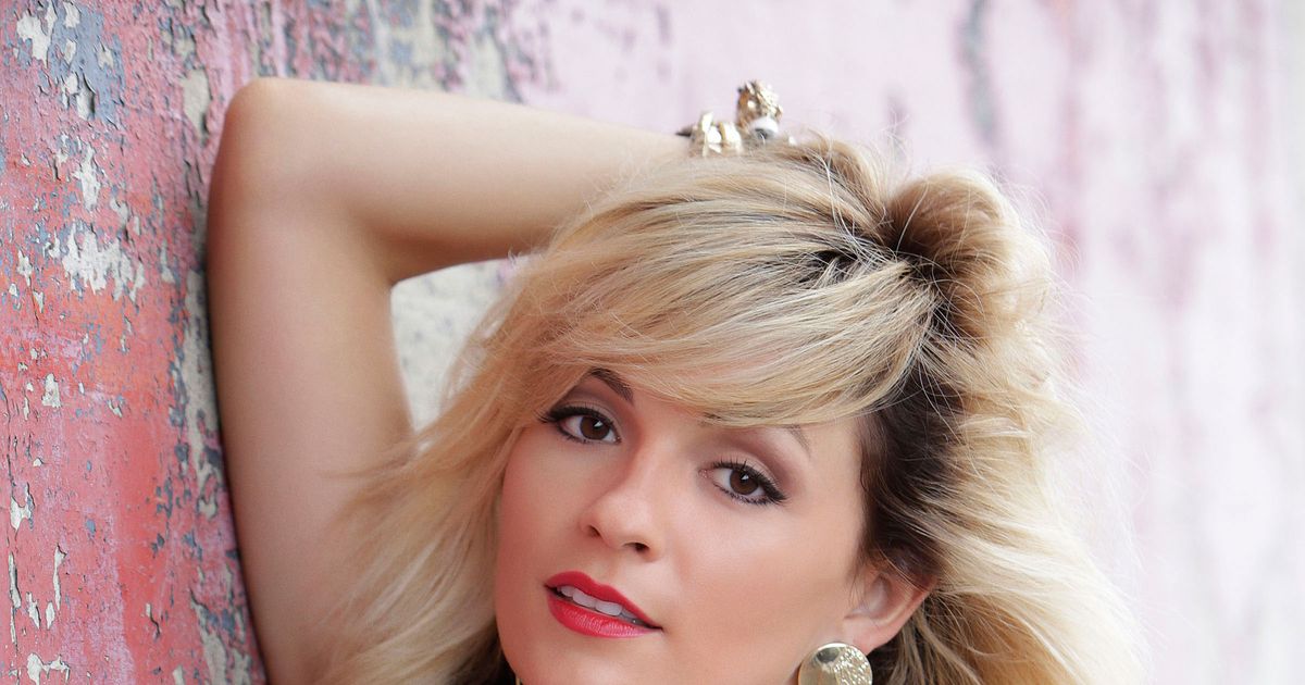 Here’s the Young Samantha Jones From The Carrie Diaries