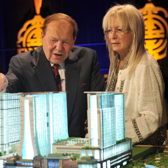 Will Mavs Owner Miriam Adelson Spend Big on Trump Again?