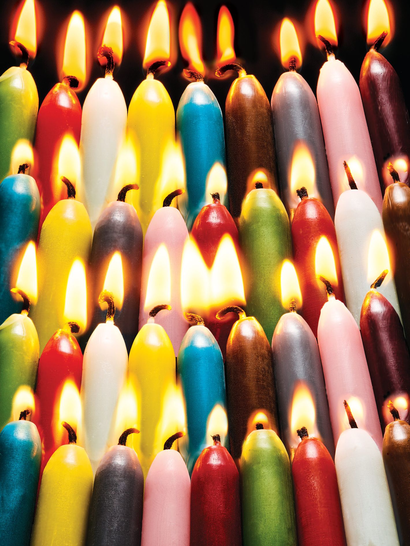 The Most Elegant Candles for Your Holiday Dinner Table